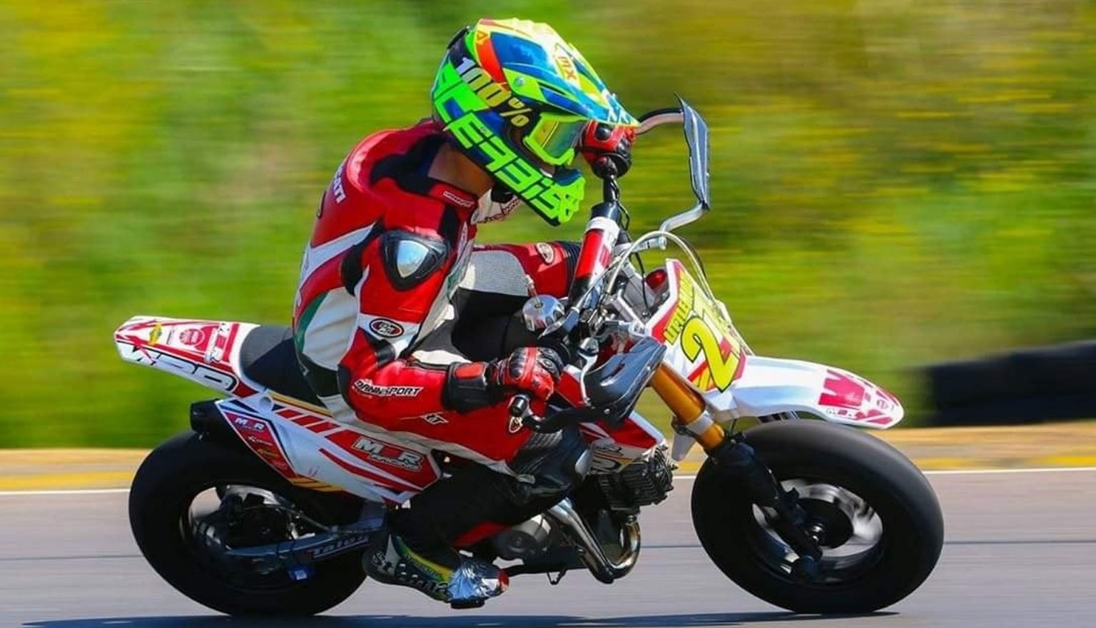 Made2Race Pit Bikes, Dirt Bikes and SuperMoto Bikes | M2R